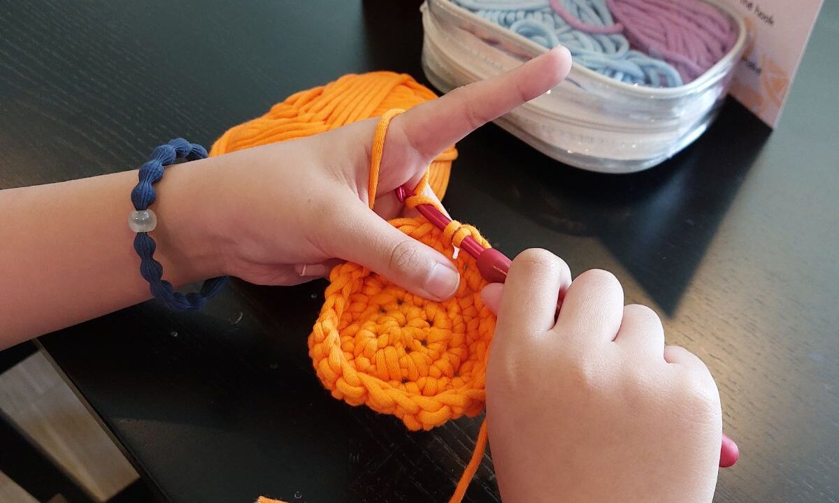 Basic Crochet : Rose| P1,950 - Craft MNL